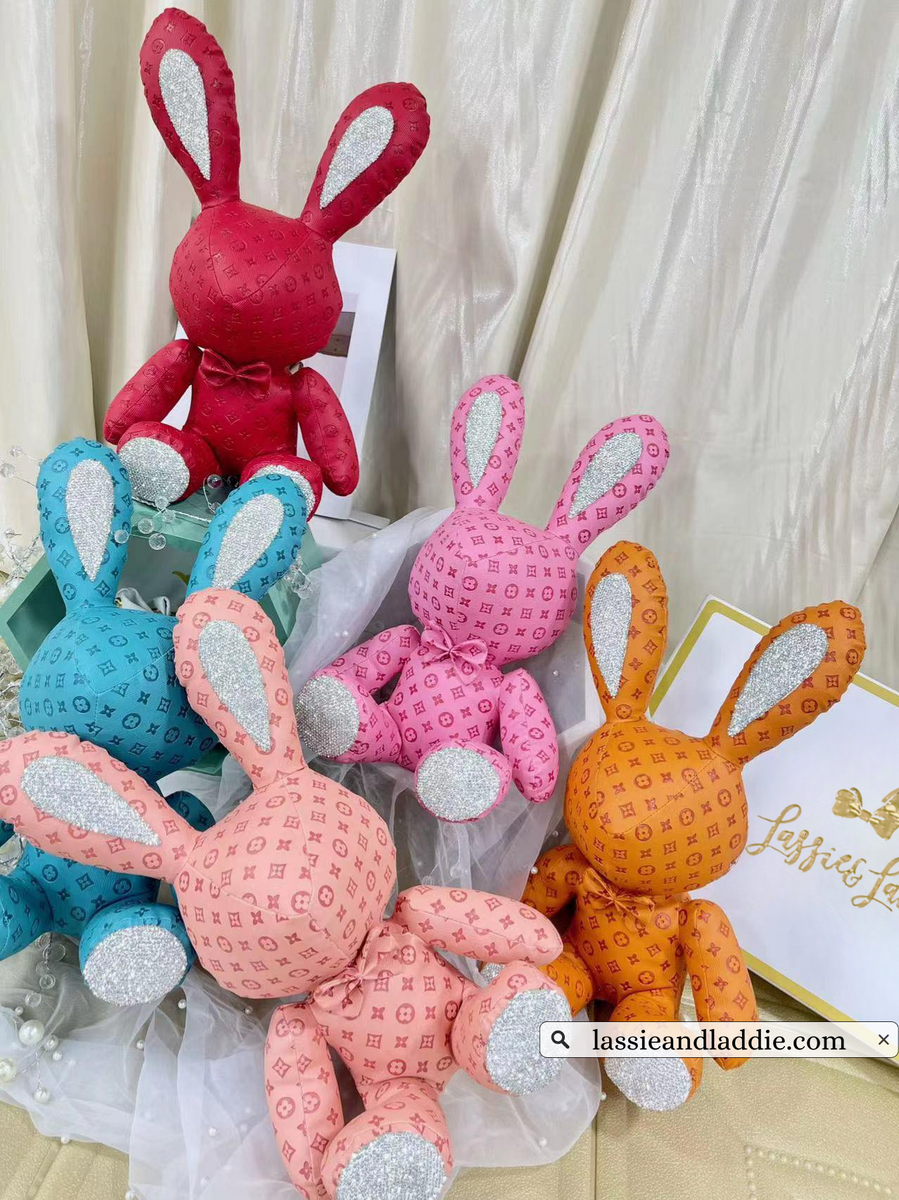 Diamond Bunny LV-1 – LASSIE & LADDIE